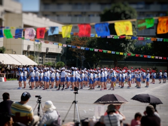 運動会の挨拶でカンペを見るのはアリ?スピーチにかかる時間や例文をご紹介 Mikis Blog